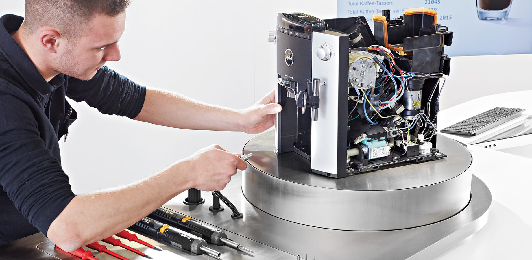 JURA: Unique service - JURA